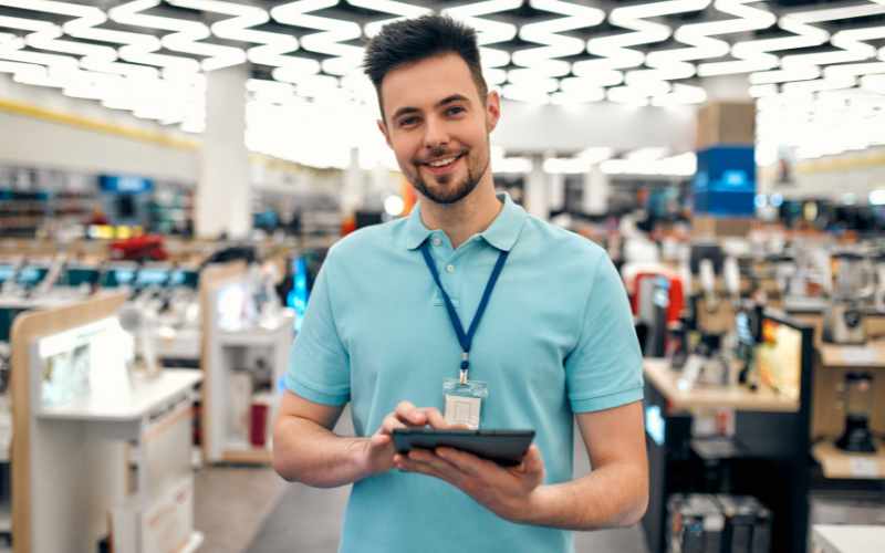 Old-School Retail Selling Tactics That Still Work